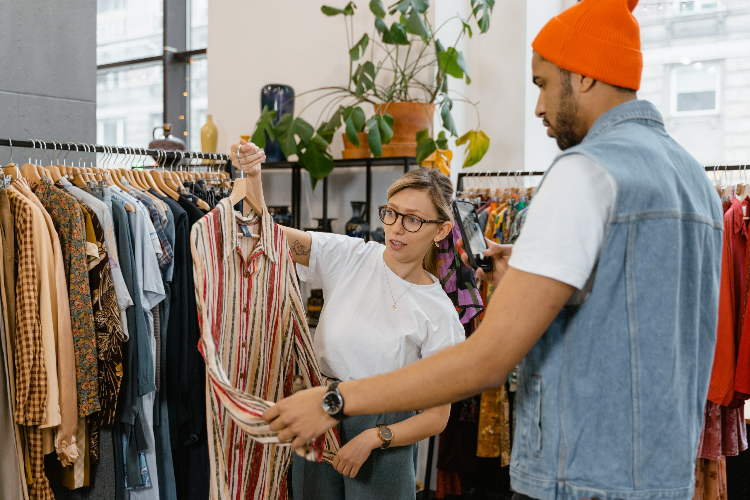 Measuring Customer Experience in Physical Retail Environments